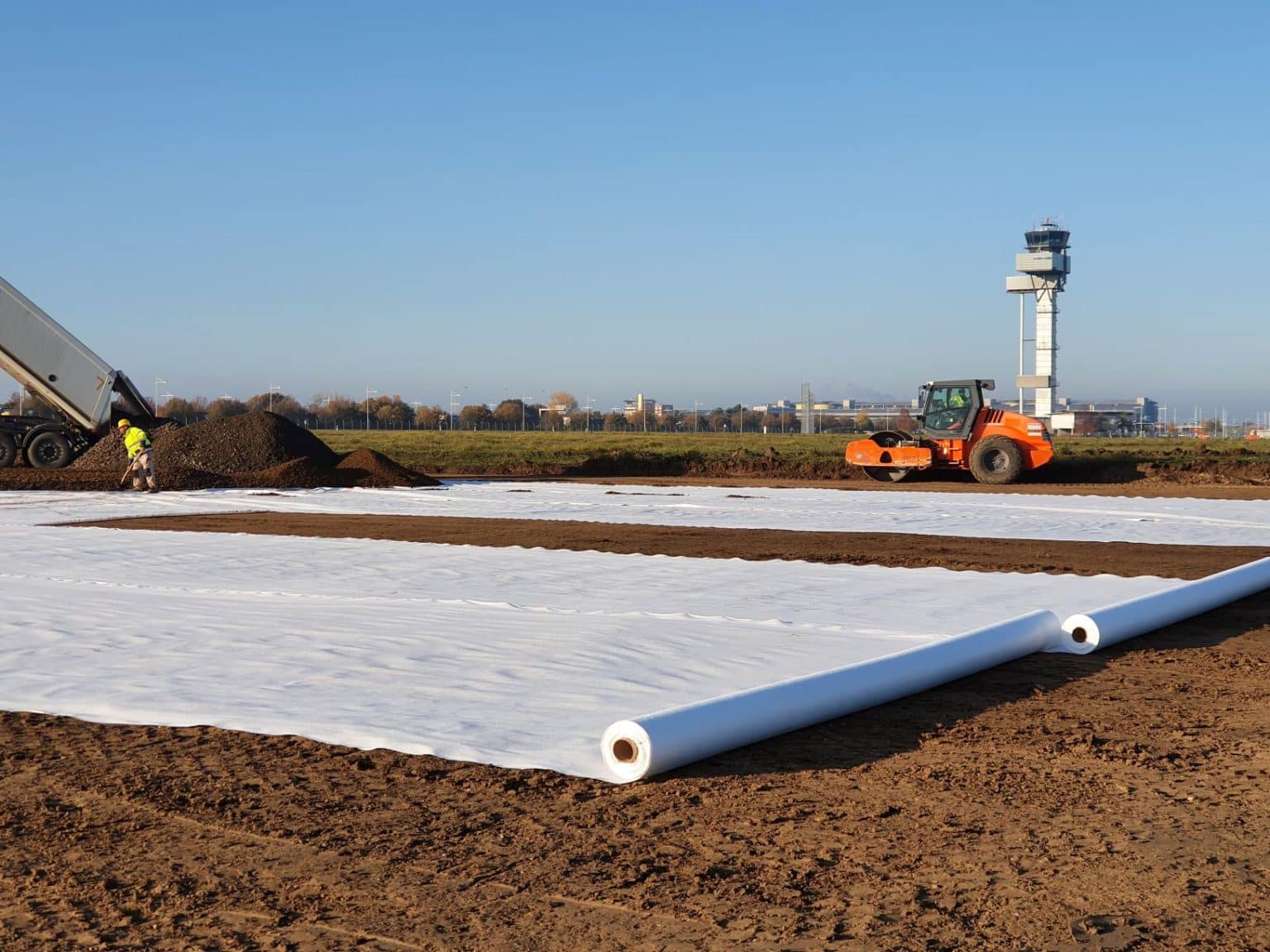 Geotextile Fabric for Retaining Walls: A Step-by-Step Guide