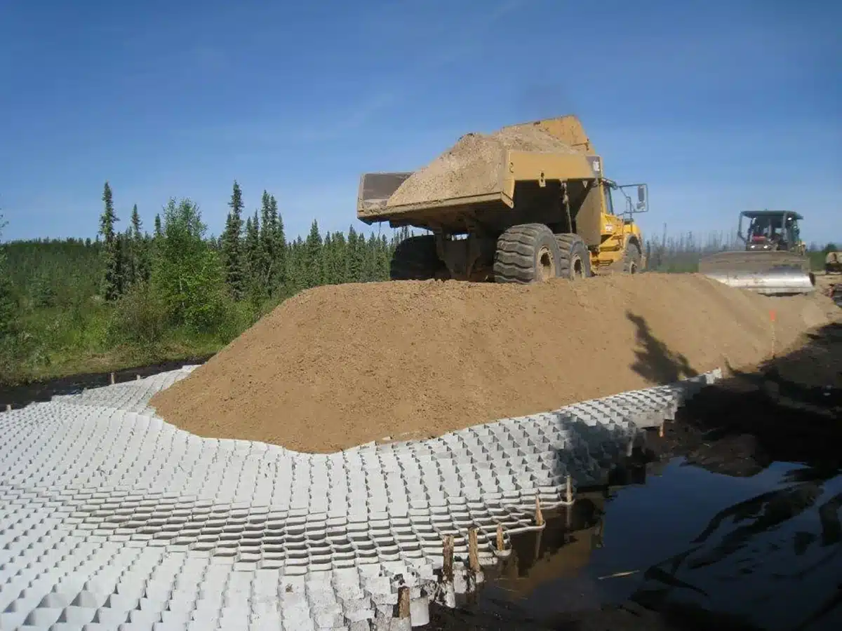 HDPE Geocell: The Key to Soil Stabilization and Erosion Control