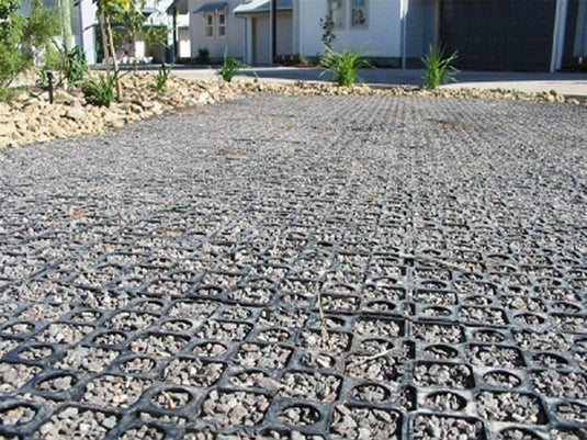 Gravel Grid Reinforcement for Driveways and Parking Lots - Geofantex