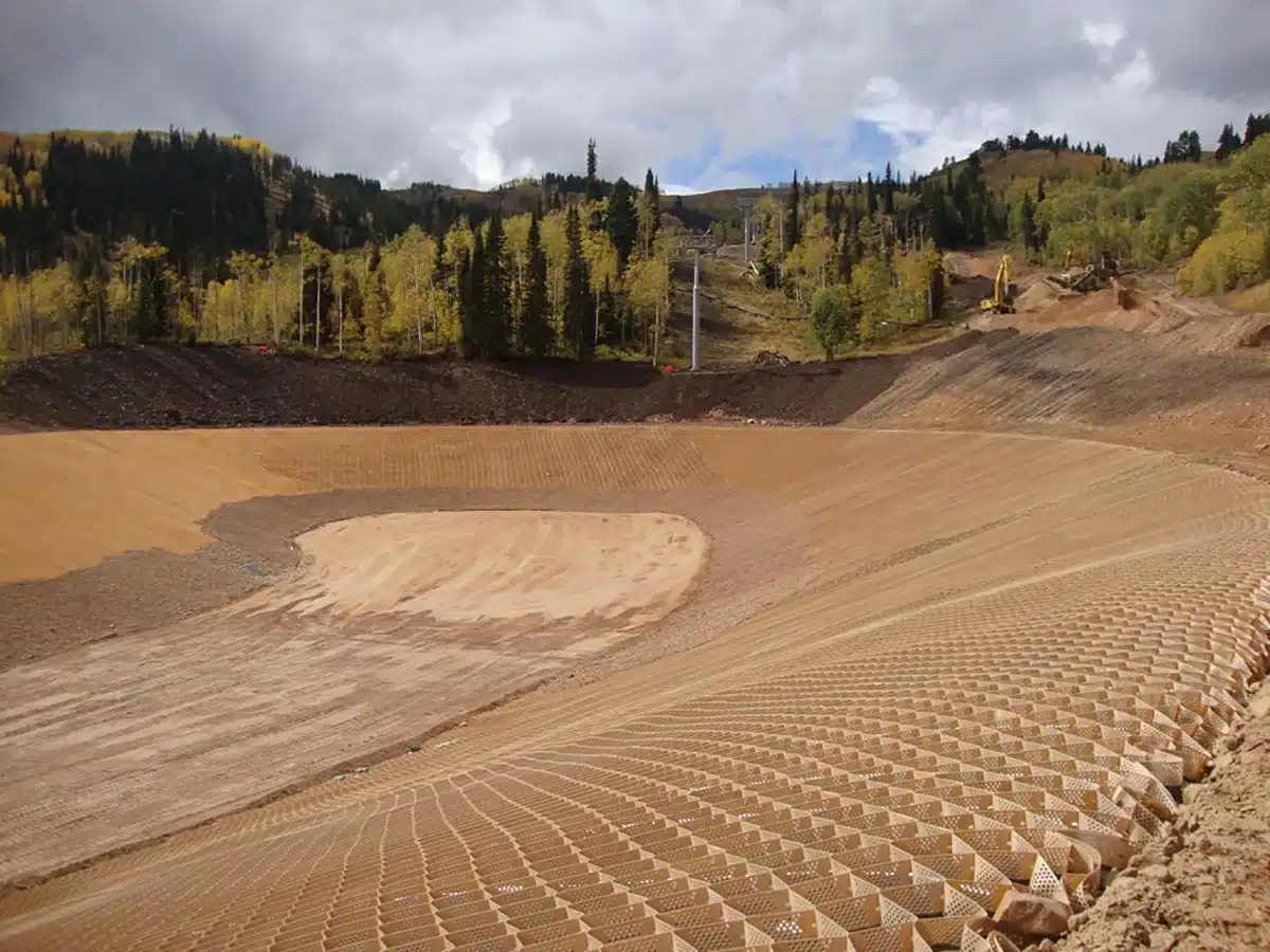 Right Geocell Ground Stabilization Stakes for Your Project