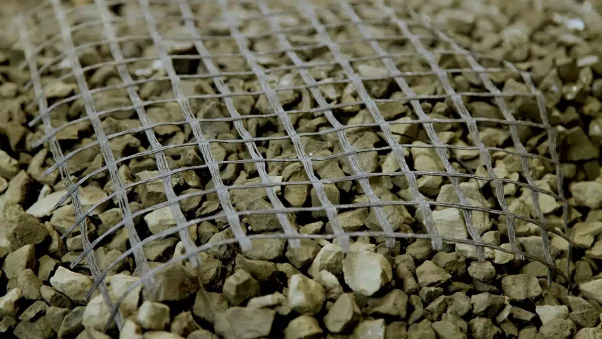 How Geogrids Stabilize and Extend the Life of Gravel Driveways