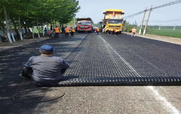 Geogrid for Roads: Pavement Strength and Durability