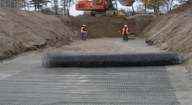 Geogrid in Retaining Walls: Stability, Height & Installation Guide